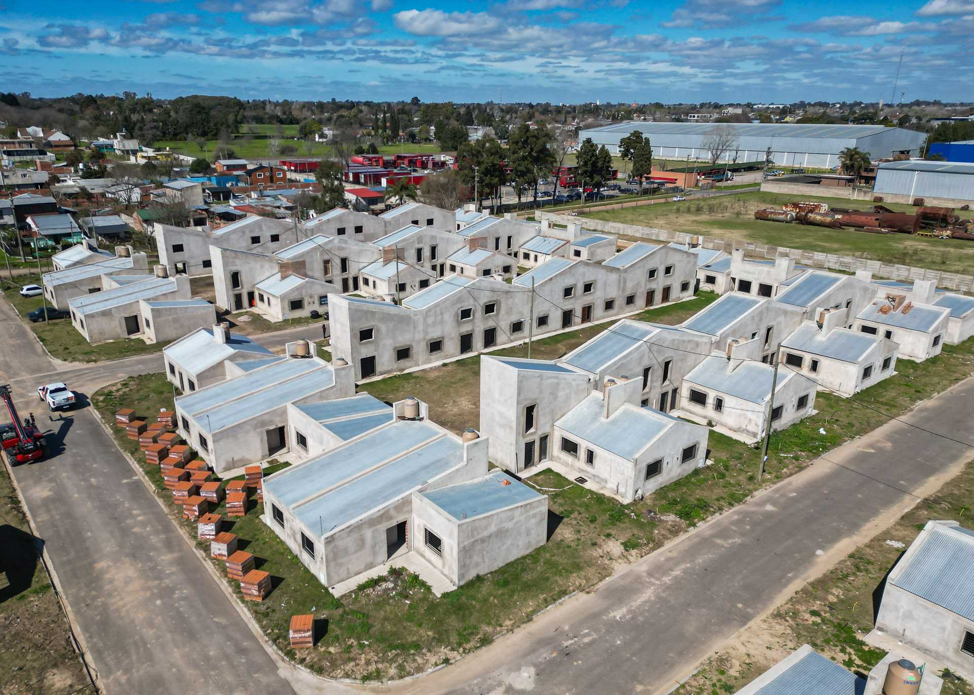 Avanza la construcción de 300 viviendas en el Complejo Habitacional de ...