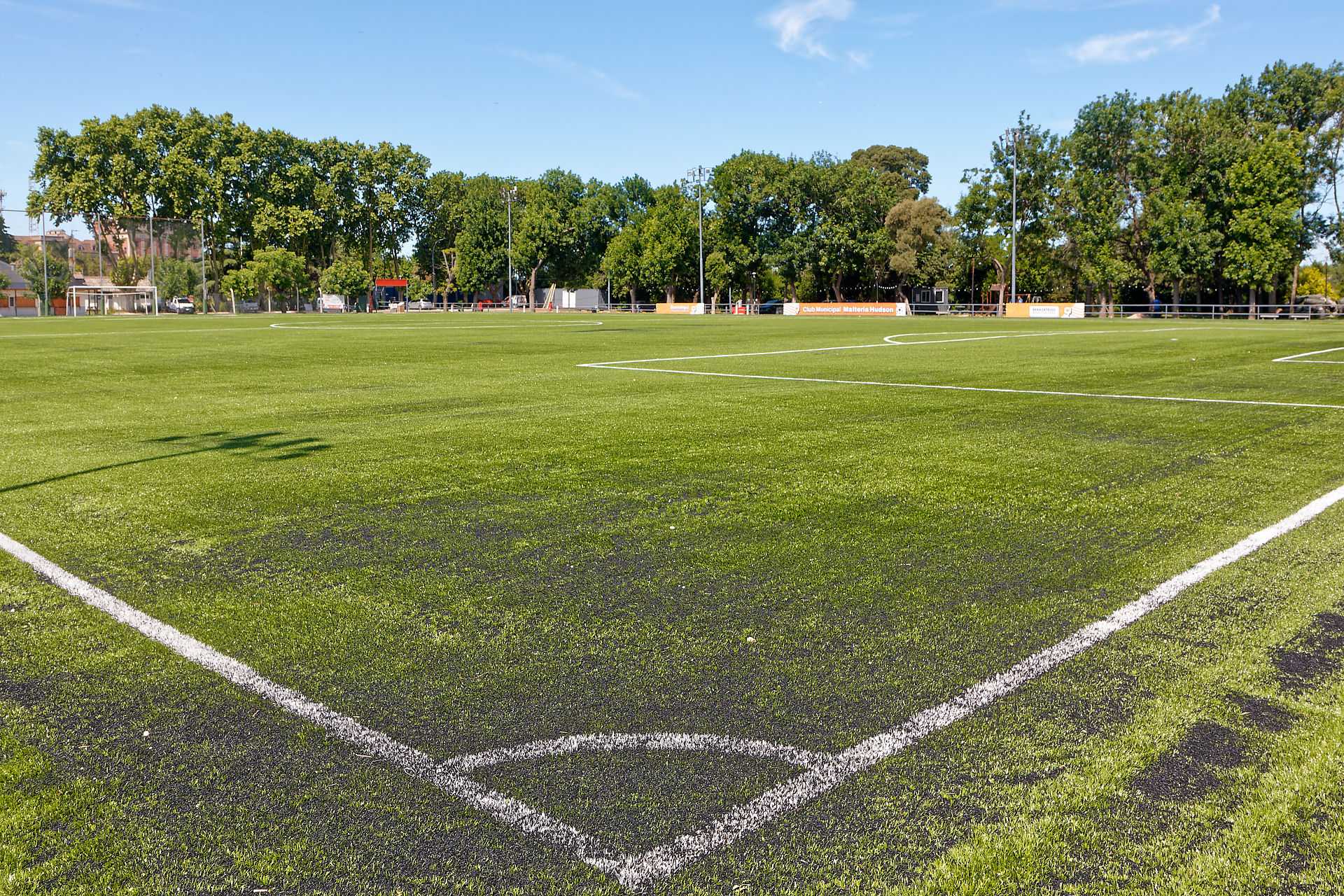 La cancha de fútbol 11 del Club Municipal Maltería Hudson ya cuenta con ...
